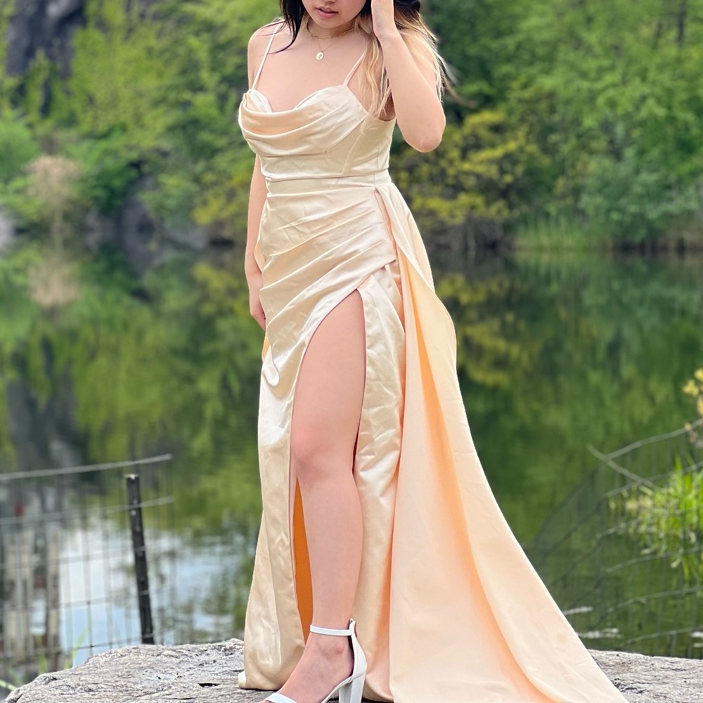 Beautiful Spaghetti Strap Satin Ball Gown Prom Dress Gem